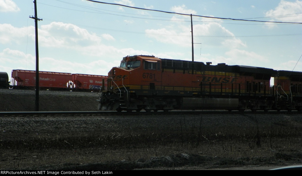 BNSF 6781